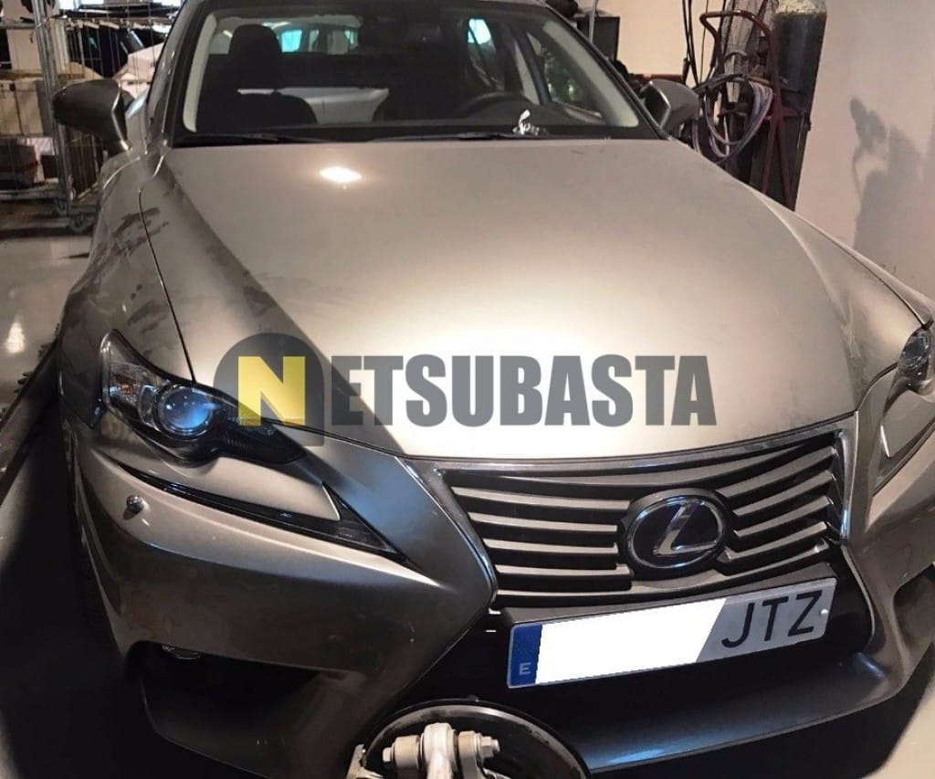 Subasta de Lexus IS300H 2016