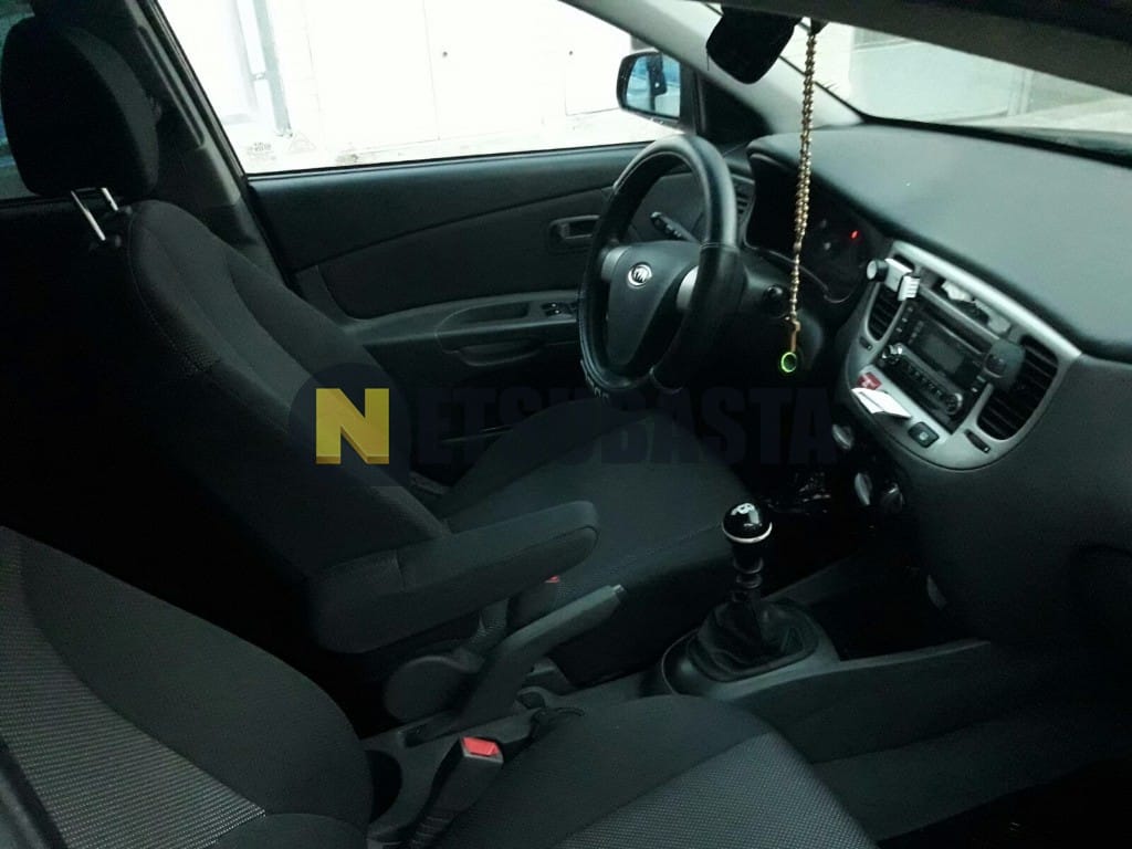 Subasta de Kia Río 1.4 CVVT 2007