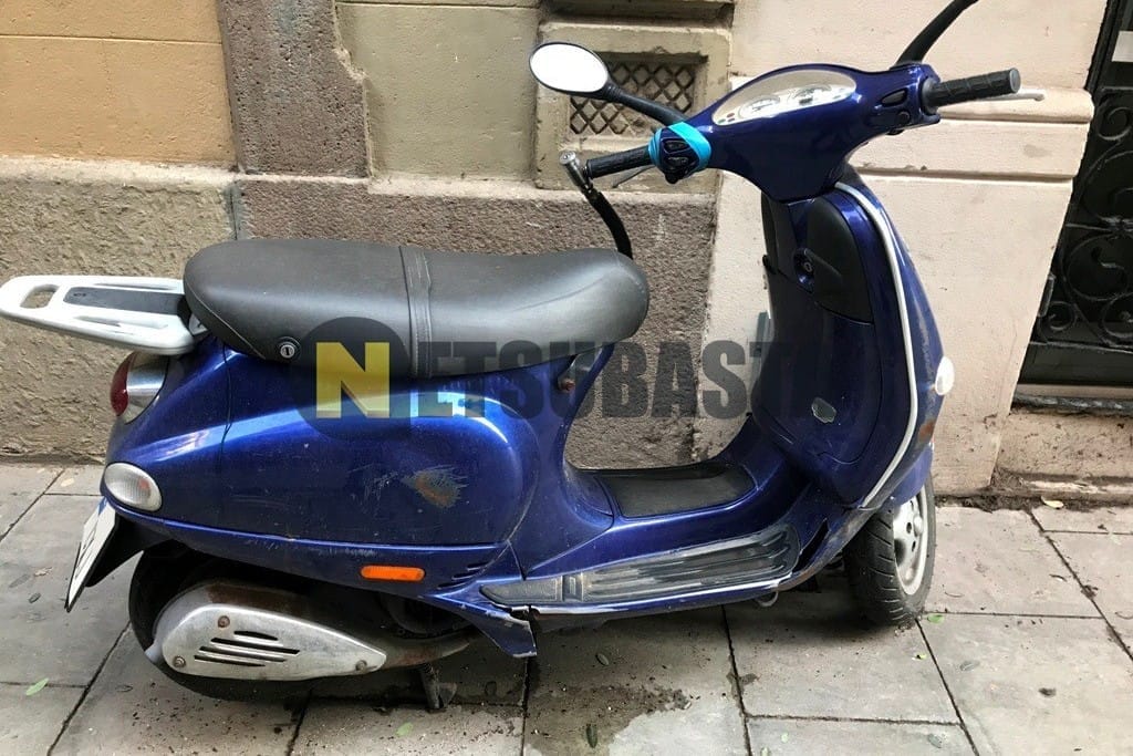 Subasta de Piaggio Vespa ET4 125 2004