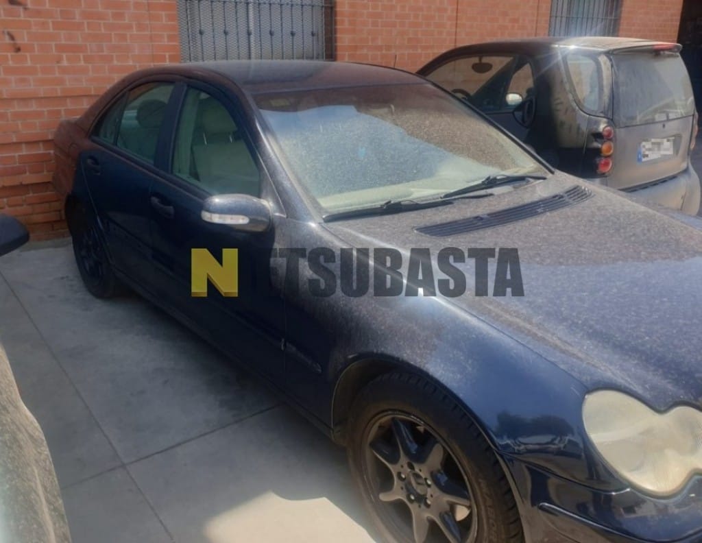 Subasta de Mercedes-Benz C200 Kompressor 2000
