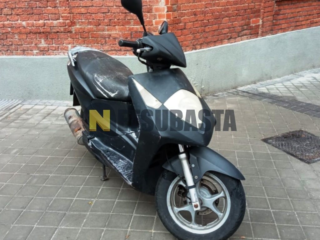 Subasta de Honda Dylan 125 2003