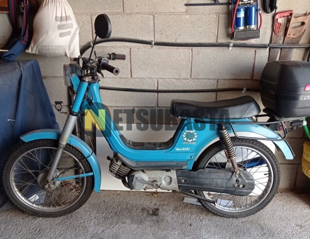 Subasta de Derbi Variant 50 1999