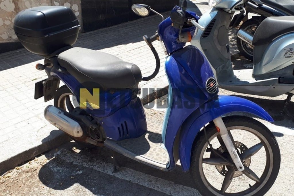 Subasta de Aprilia Scarabeo 100 2T 2002