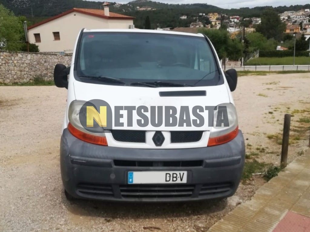 Subasta de Renault Trafic Furgón 1.9 dCi 2004