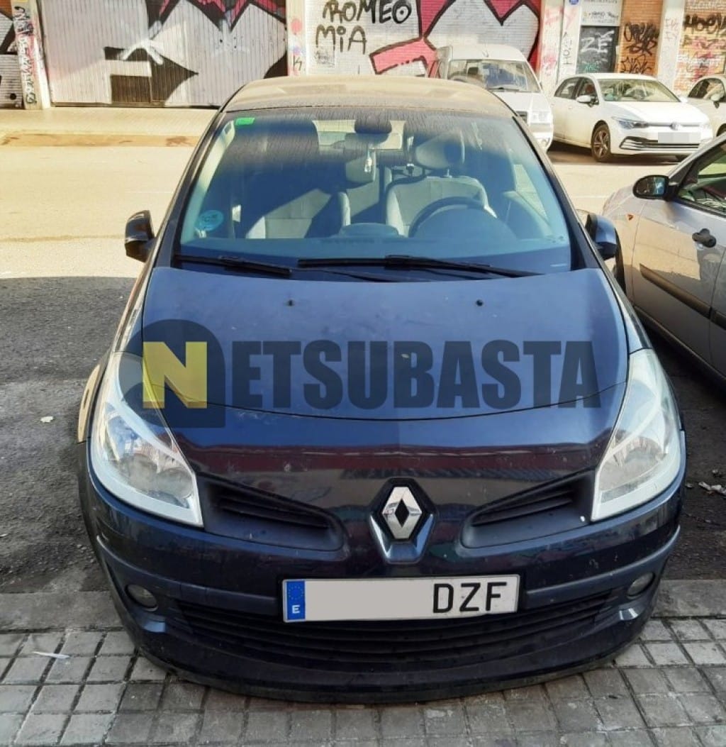 Subasta de Renault Clio 1.6 16v 2006