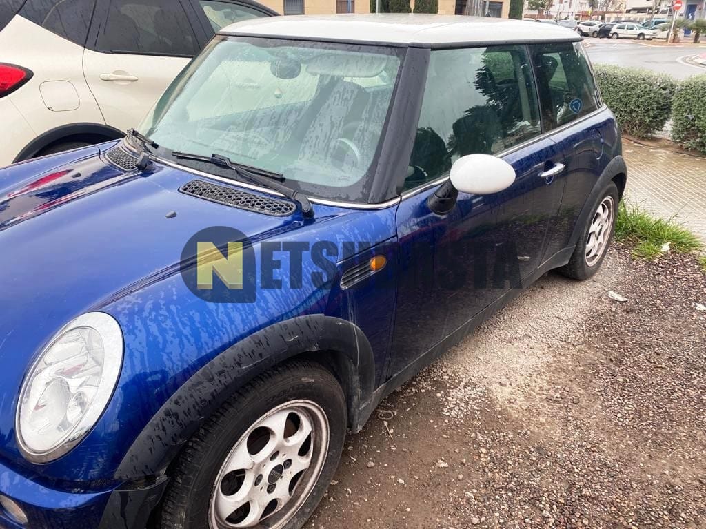 Subasta de Mini One 2002