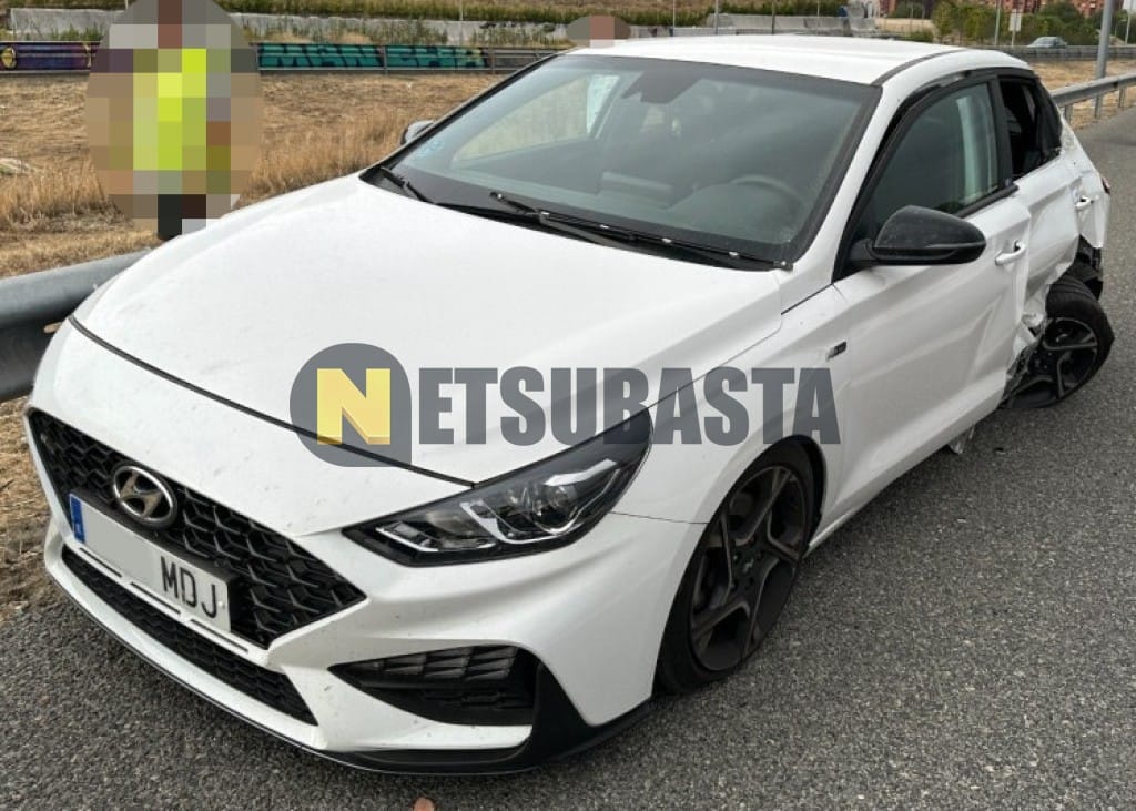 Subasta de Hyundai i30 Fastback 1.0 TGDI 2023