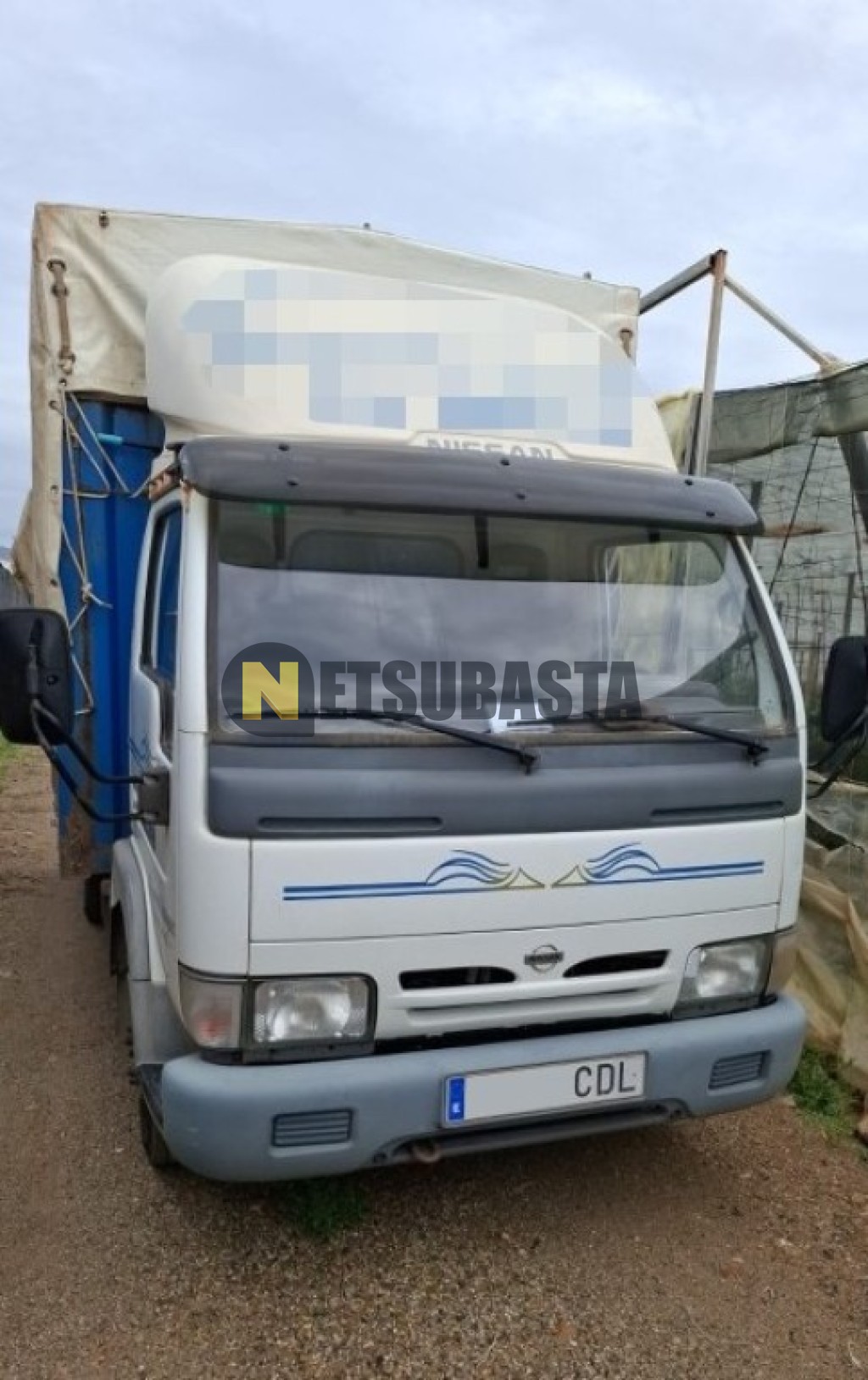 Subasta de Nissan Cabstar E 110.35 2003